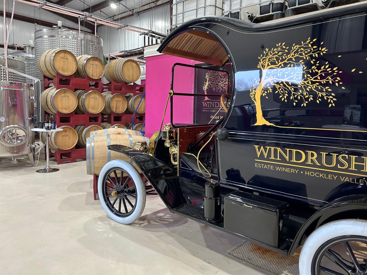 Windrush Wine Tasting - Windrush Estate Winery